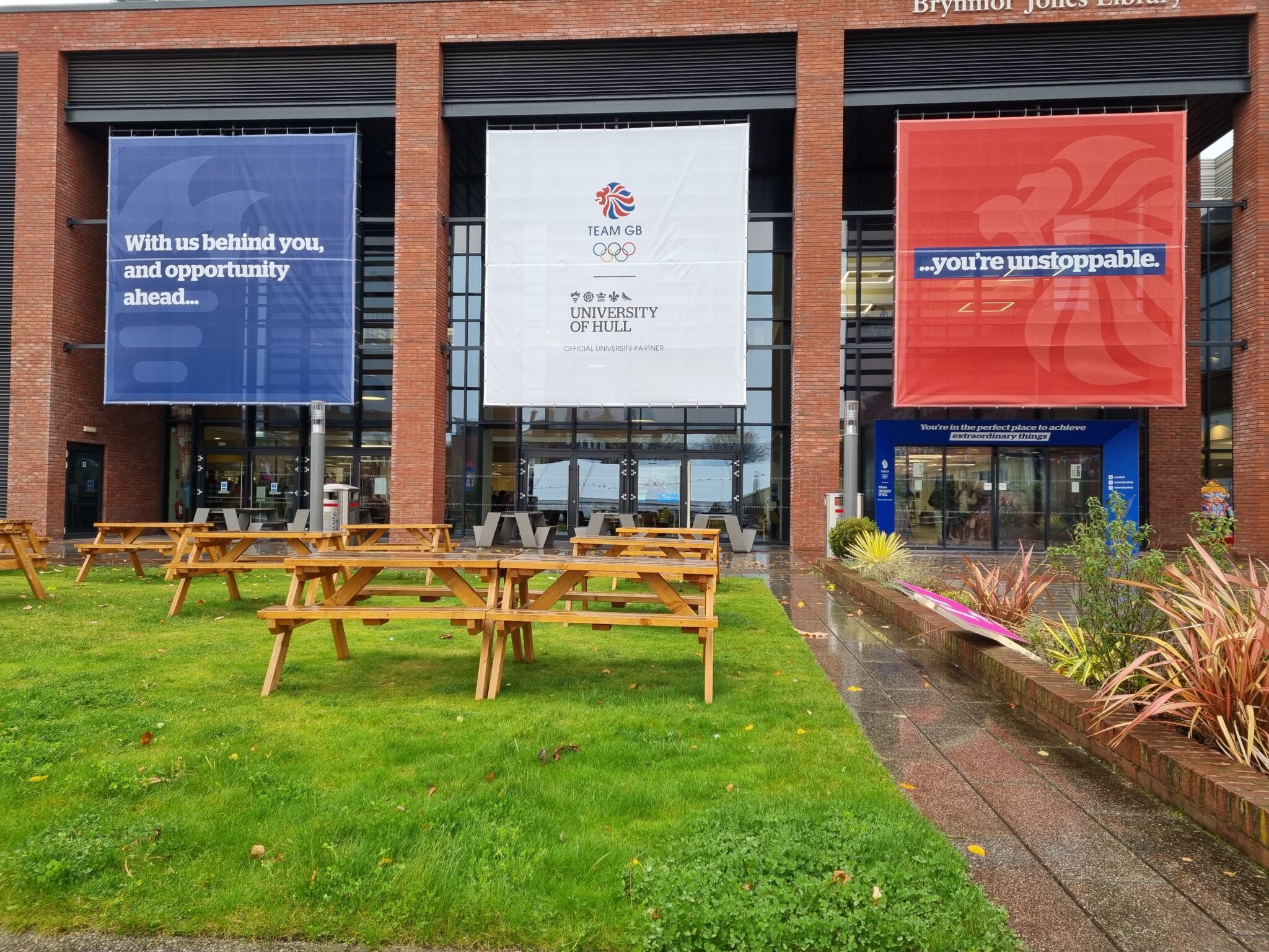 NCB Students and their Parents ‘See It, Feel It and Live It’ at Uni of ...